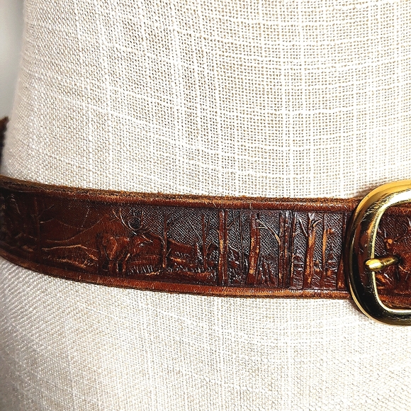Vintage | Accessories | Vintage Brown Western Wilderness Tooled Leather ...